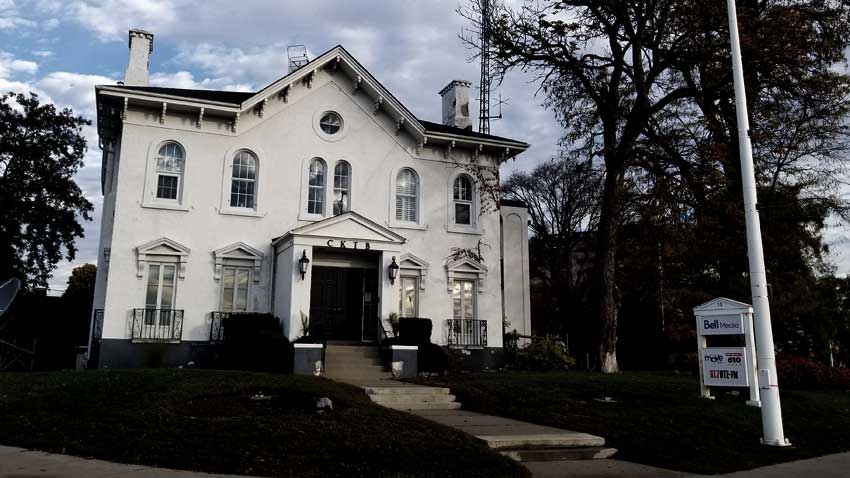 Ouija Attack on James Street in Hamilton | Personal Experience - Ghost ...